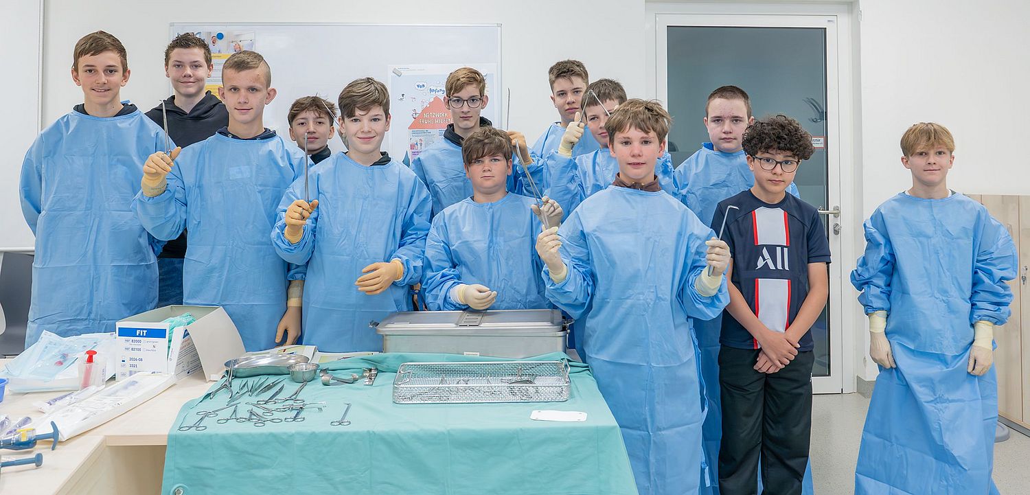 Klinikum Karlsruhe: Mädchen und Jungs entdecken das Klinikum Karlsruhe