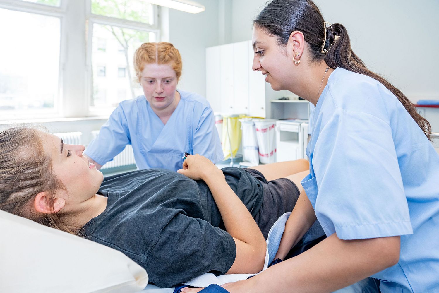 Klinikum Karlsruhe: Top-moderne Bedingungen für die praktische Ausbildung
